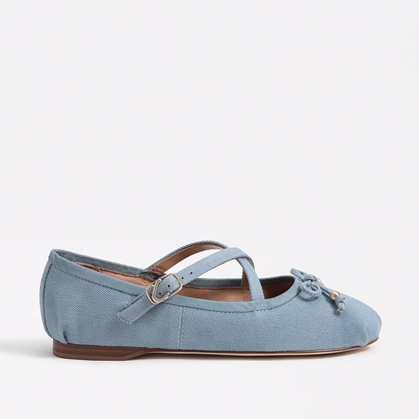 Circus NY | Women's Shoes, Sandals, Apparel & More!